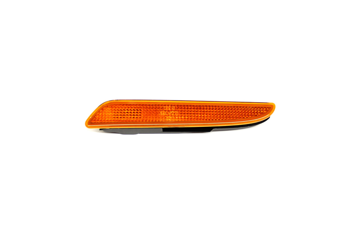 MERCEDES-BENZ W211 E-CLASS LEFT SIDE MARKER IN BUMPER TURN SIGNAL LIGHT ...