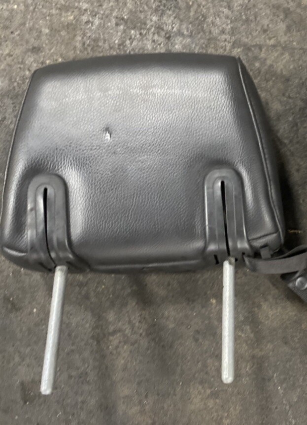 07-14 Ford Expedition 2nd Row Rear Outer Seat Headrest Head Rest Black ...