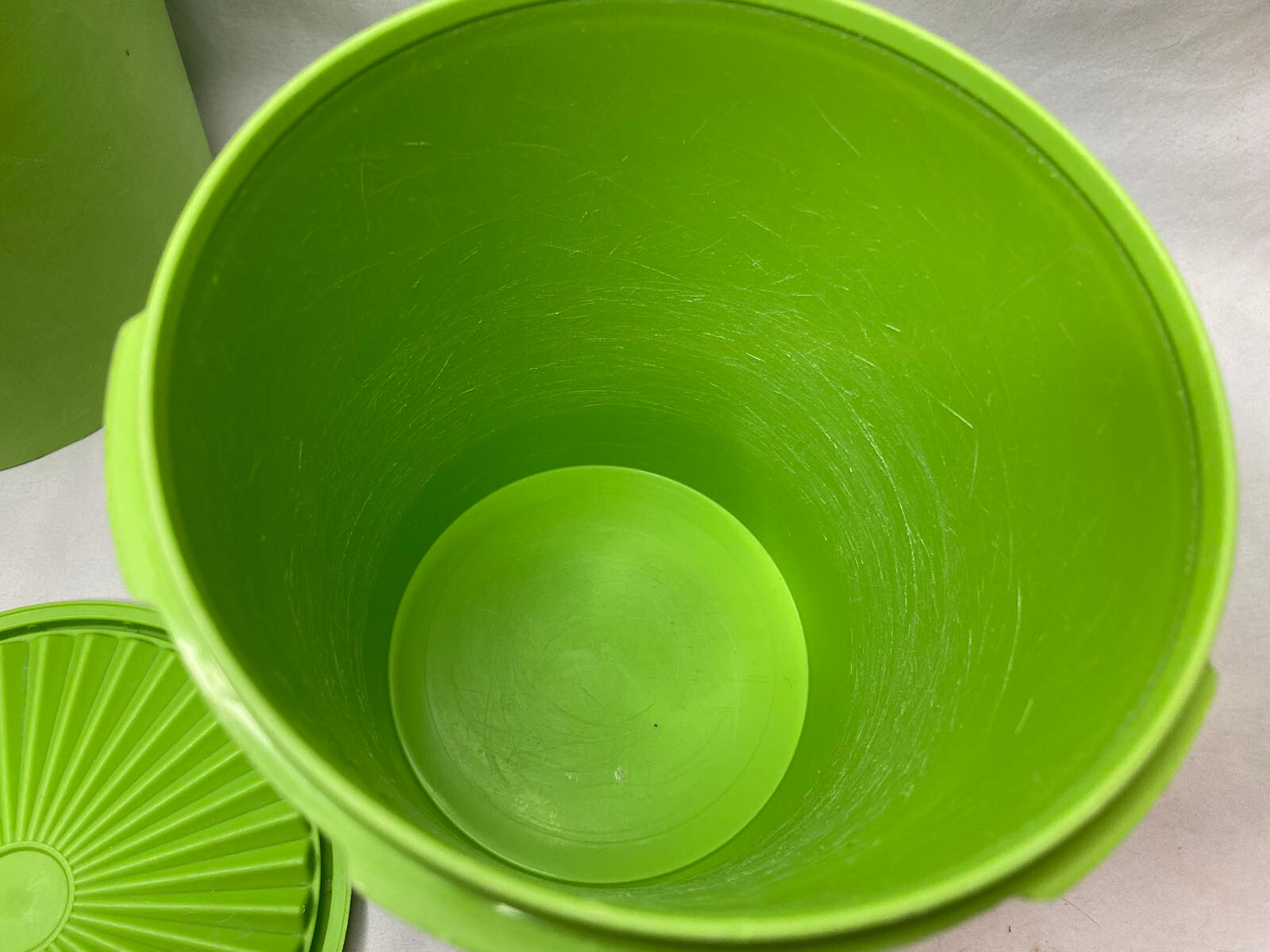 Set of 5 Vintage 1970's Tupperware Servalier Lime Green Nesting ...