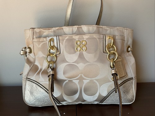 COACH Signature C Pattern Gold/beige Handbag/shoulder Bag No.J1093 ...
