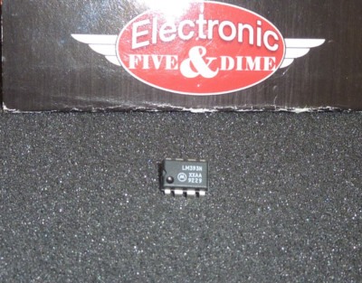 LM393N MOTOROLA Comparator 9000uV Offset-Max PDIP8 IC | eBay