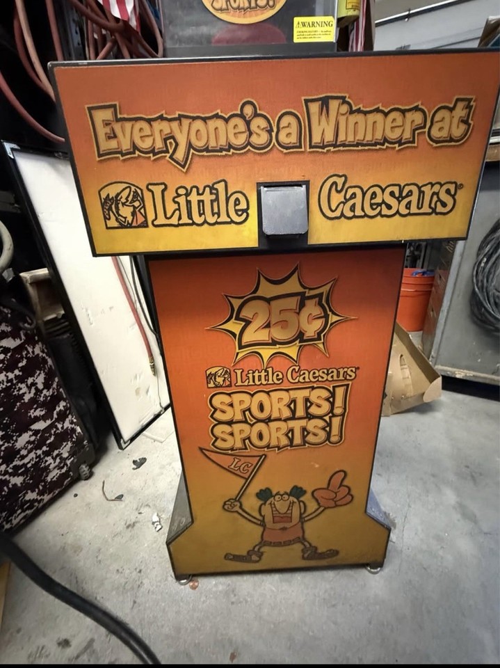 Little Caesars Sports! Sports! Blaster Button Prize Vending Machine 25 ...