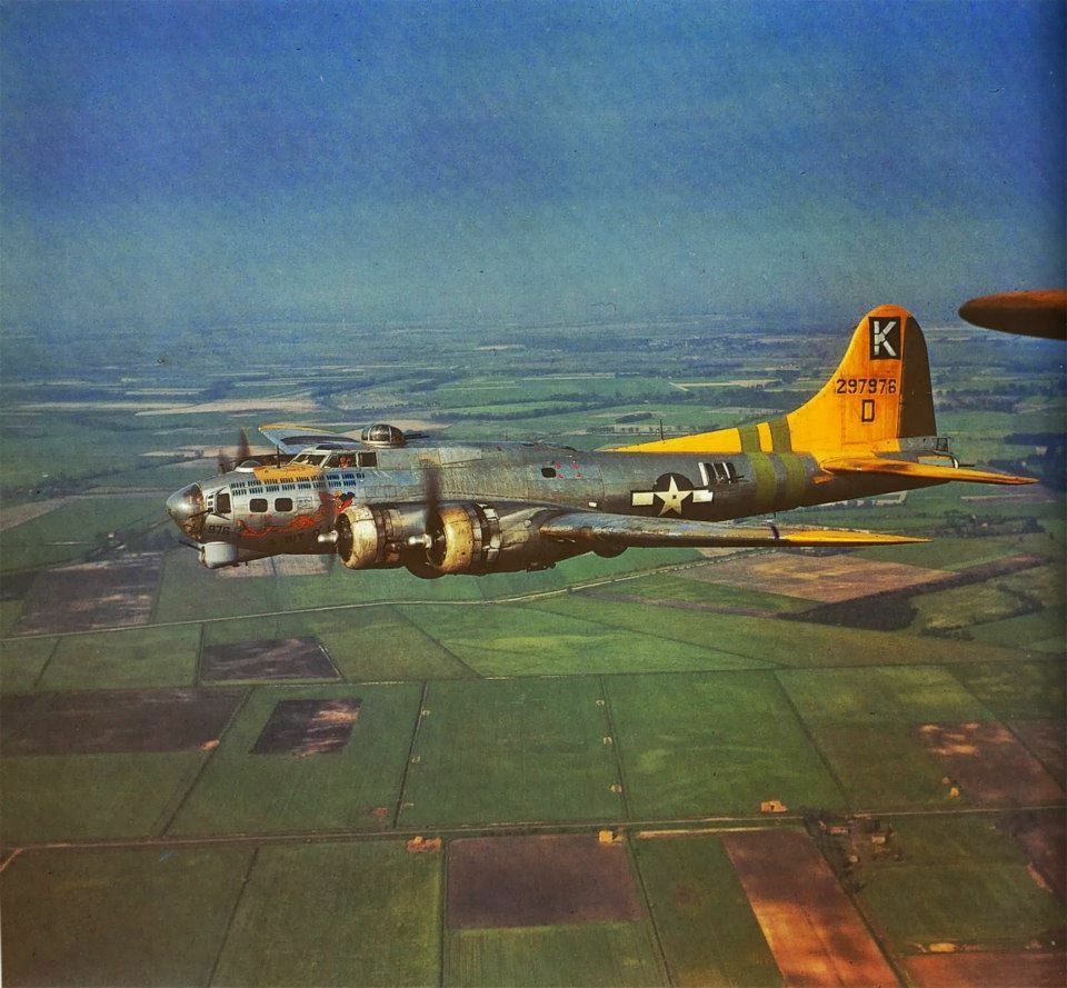 B17G A bit o' lace 447th Bomb Group WW2 #1003 Re-Print 4x4 | eBay