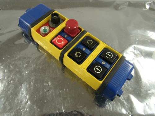 TER SPA SERIES CRANE CONTROL PENDANT 8 BUTTON 6X2 SPEED MUSHROOM STOP ...