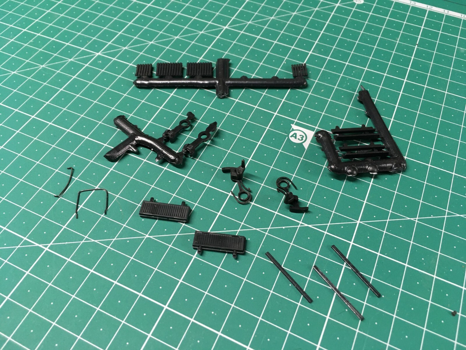 Roundhouse HO Scale 3 - Window Caboose #3440 Spare Parts | eBay