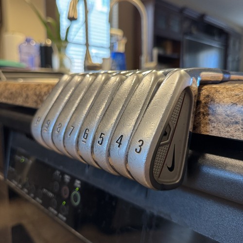 Nike VR Forged Split Cavity Back 3-PW Iron Set Dynamic Gold S300 Stiff ...