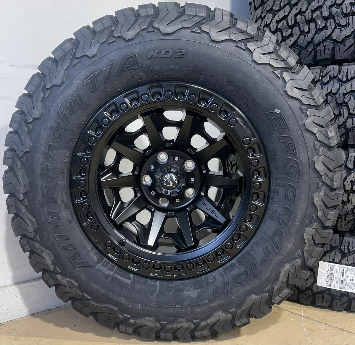 Jeep Jk 33 Inch Bfgoodrich Tires BF Goodrich Jeep Wrangler All Terrain