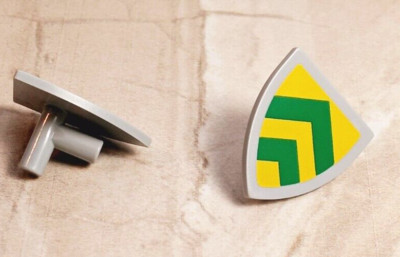 New LEGO Shield Chevron Green Yellow Arrow Trees Forest Friend Climate ...