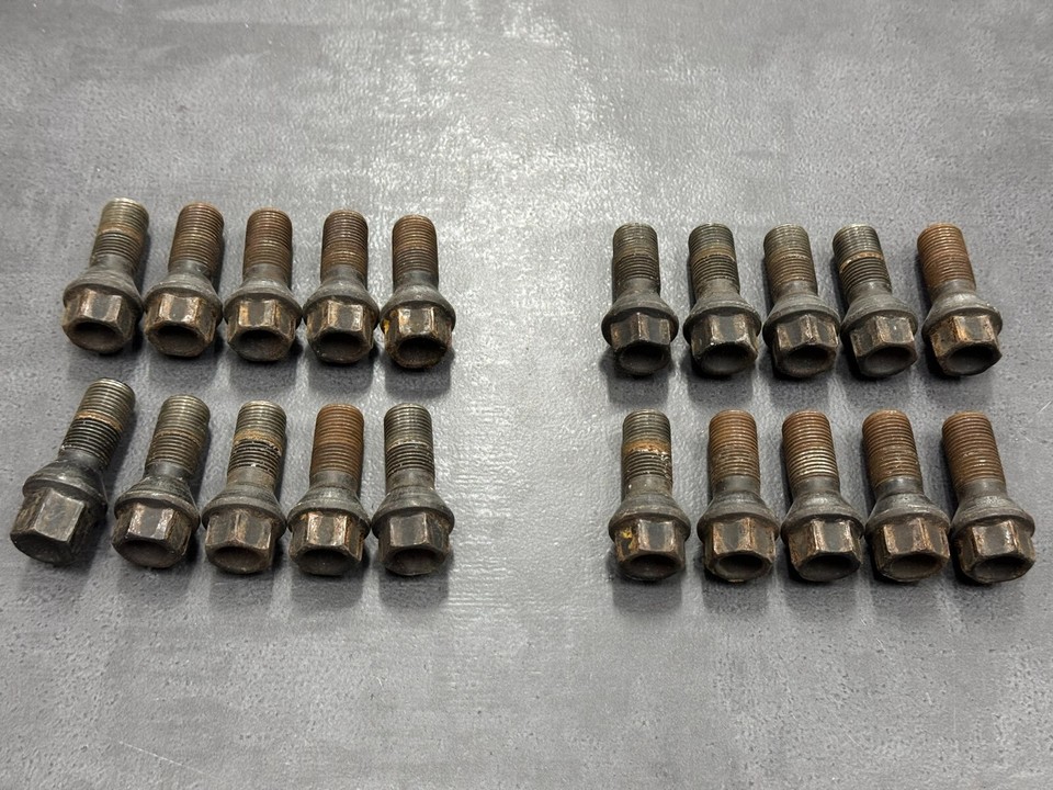 Dadi Ruota BMW F Modello Bulloni M14 Conico Bulloni Cerchio 6781151 | eBay