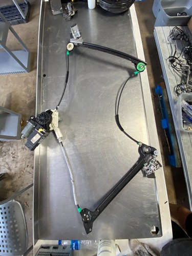 05-13 Corvette C6 OEM Driver side LH Window Regulator BROKEN MOTOR | eBay