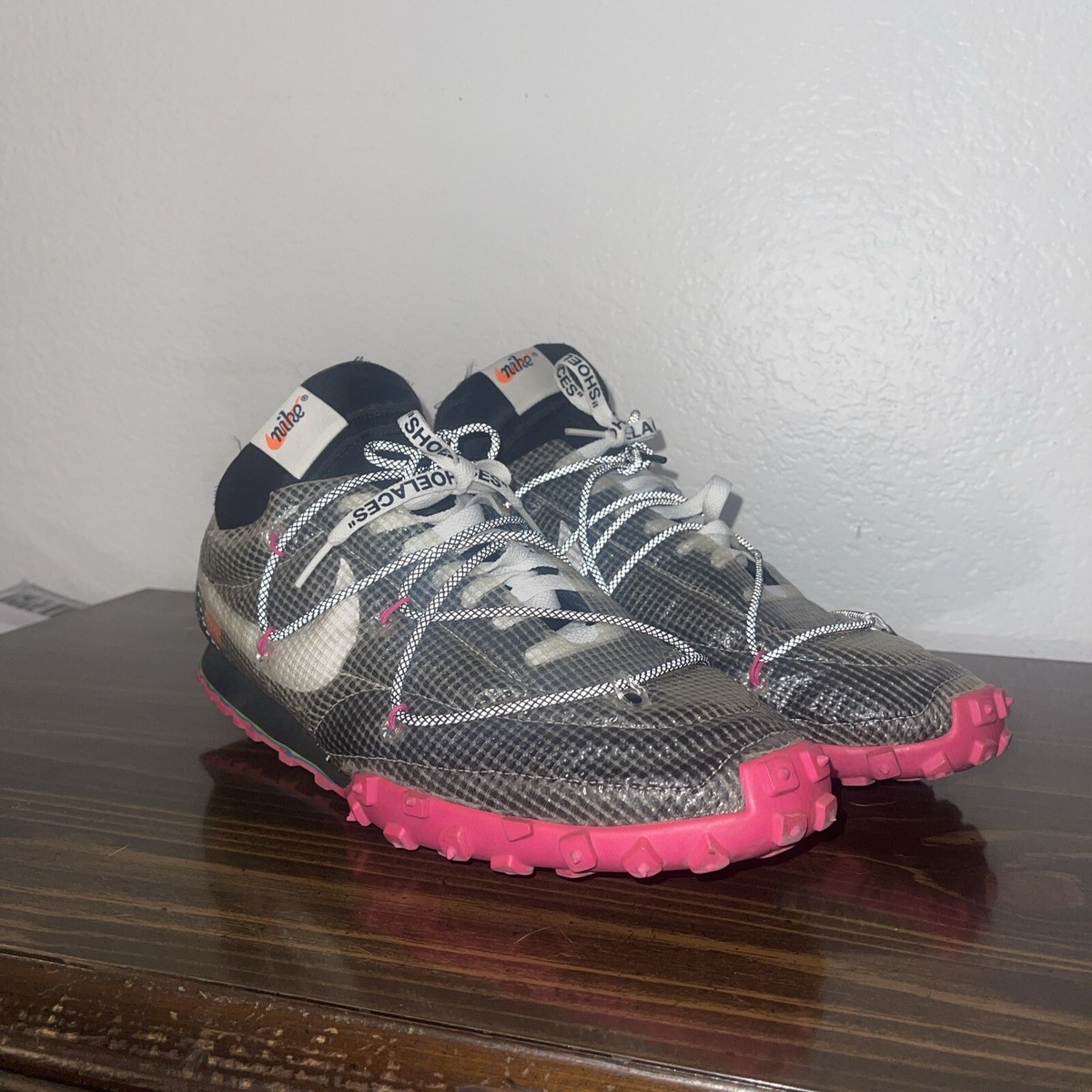 Size 14 - Nike Off-White x Waffle Racer Fuchsia W Size 14 - Nike Off-White x Waffle Racer Fuchsia W