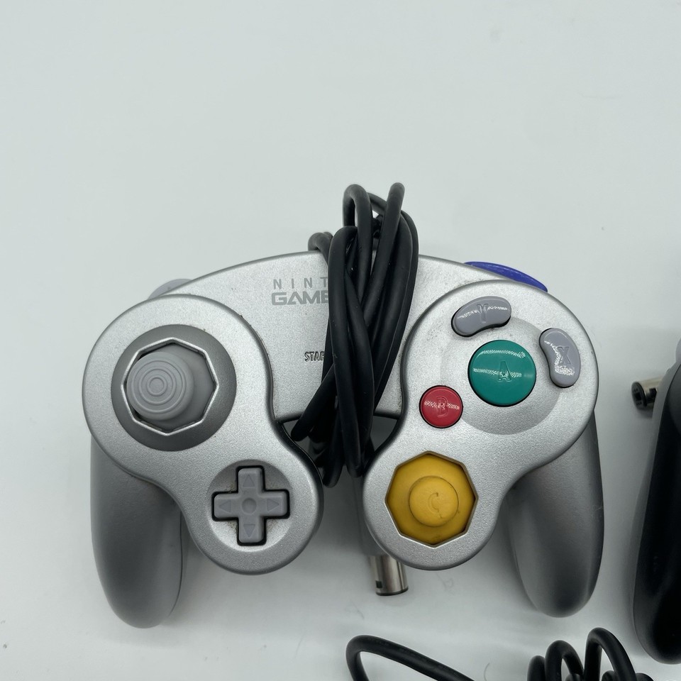 Nintendo GameCube Controller DOL-003 Lot Of 3 Silver & Black - Tested ...