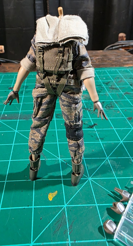 Unused character - Custom Figma Military Female body - dark skinned | eBay