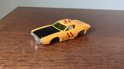 AFX Dodge Charger w/Silver Netting, Shiny Chrome, Straight Posts ...