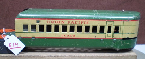 614) Prewar Marx Union Pacific Streamline M-10000 Tinplate Coach Car O ...