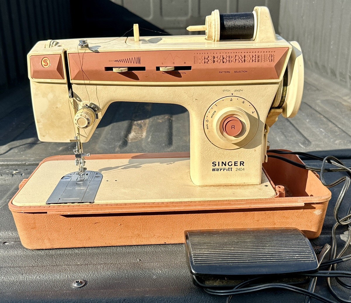 Pink Singer Sewing Machine Singer's New Sewing Machine Aimed At Gen Z?