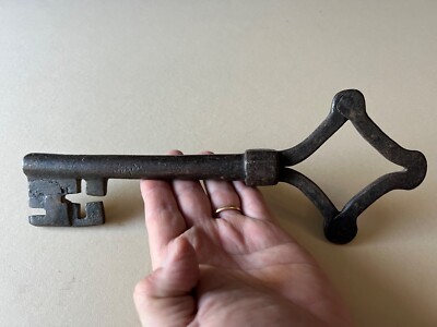 Antique 1600-1700s Very Rare Large Austrian Hand Wrought Key, Farm,12. ...