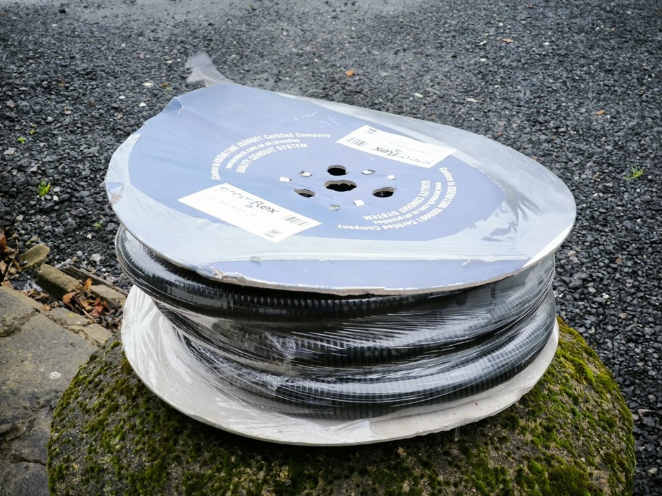 PREMFLEX PVC Coated Galv Steel Flexible Conduit M50 Black 10m Coil IP54 ...