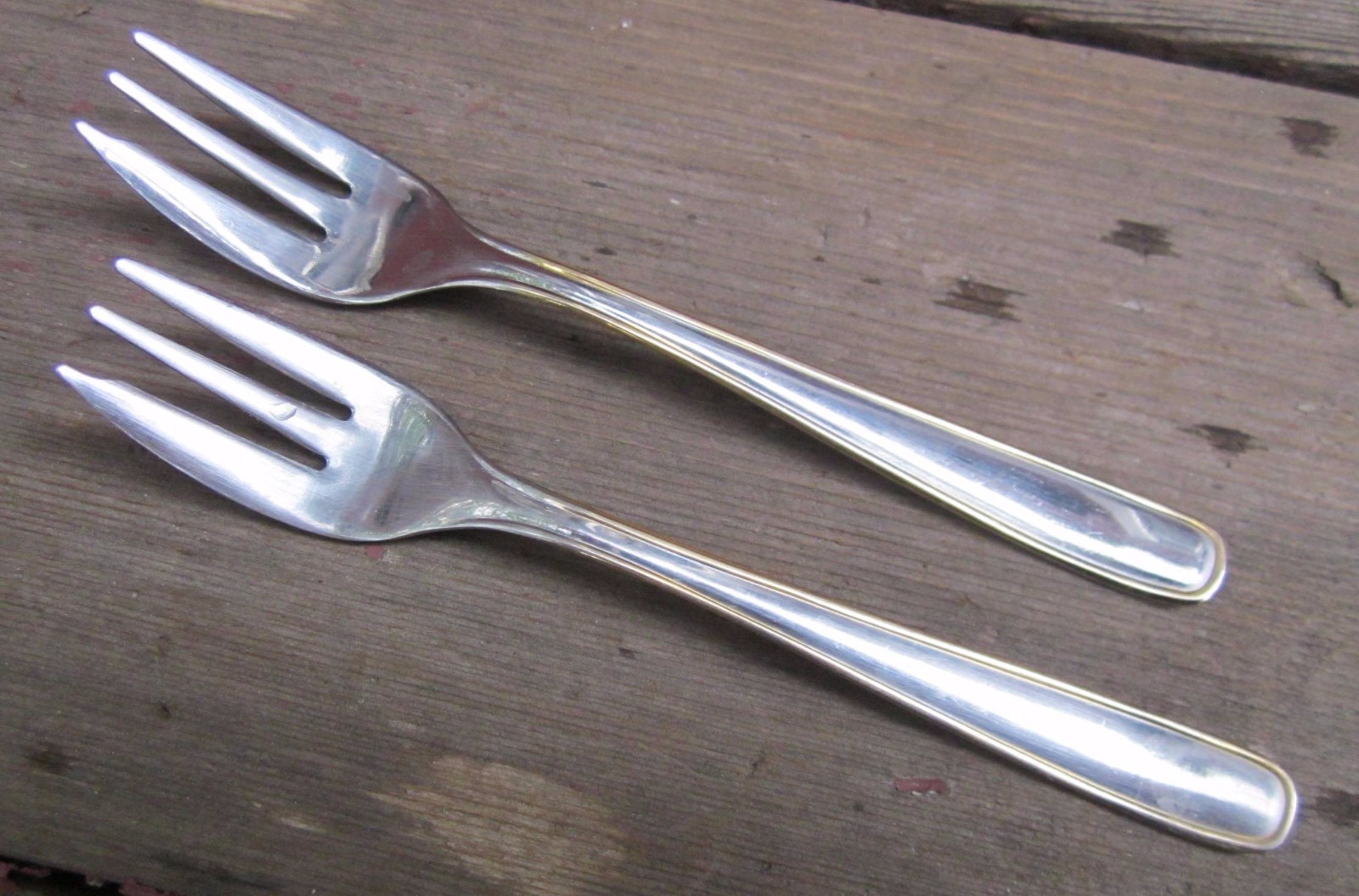 INOXPRAN 18/10 Italian Stainless Gold Inlay Flatware 6" Cocktail/Pastry ...