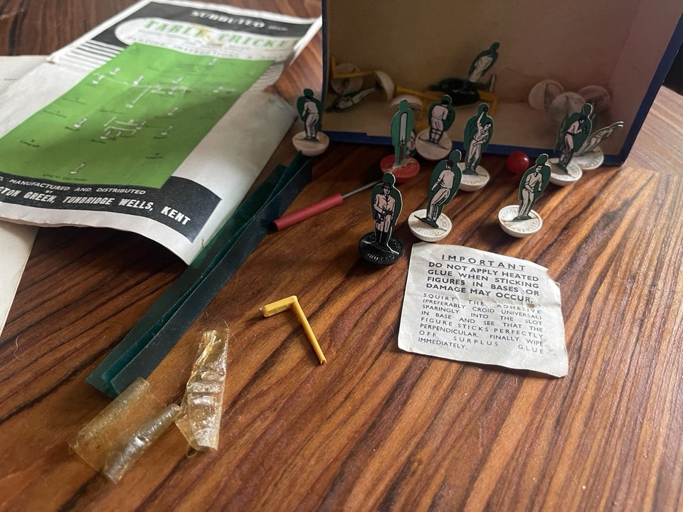 Subbuteo 1958 Table Cricket Complete Green Box Set Vintage celluloid ...