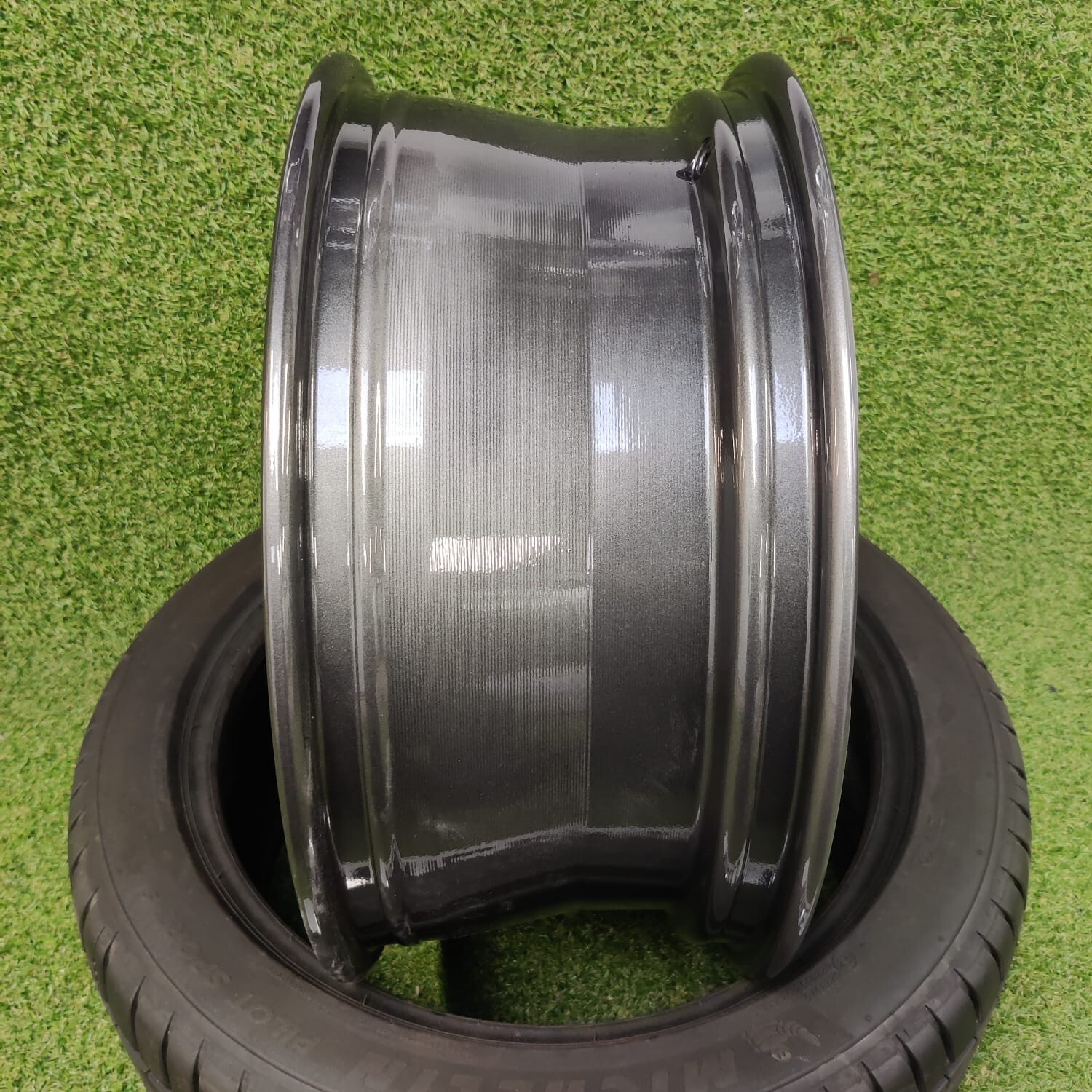 Refurbed Genuine OEM Hyundai Kona DAYOU 18” Alloy Wheel 52910-CM300 #151 | eBay UK