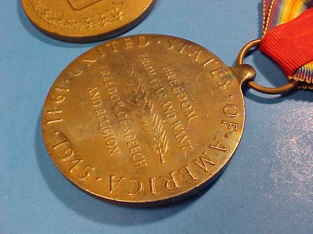 Lot Vintage WW2 Victory Medal Ribbon Pin National Defense Medal Wide ...