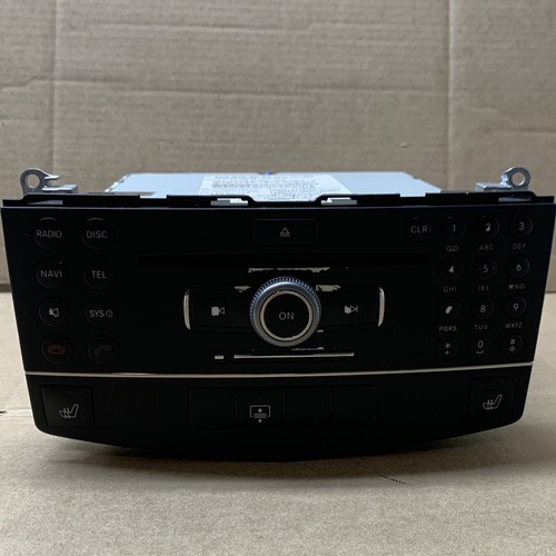 08-11 Mercedes W204 C300 C250 Radio head Unit Navigation Command CD ...