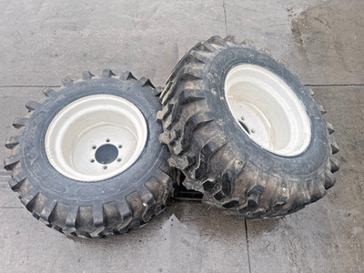 LS XJ2025 H Tractor 305/70-16.5 Rear Tires & Rims 12-16.5 | eBay