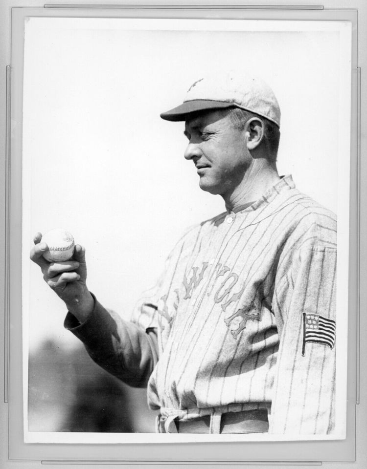 1913 Christy Mathewson World Tour PSA Type II Authentic Photo - UPI, C ...