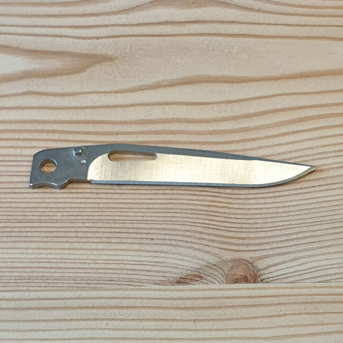 Leatherman signal blade 2025 replacement