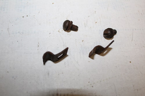 2 Original John Deere A2421R Tappet Oil Pipe Clips w/ Fasteners B 50 A ...