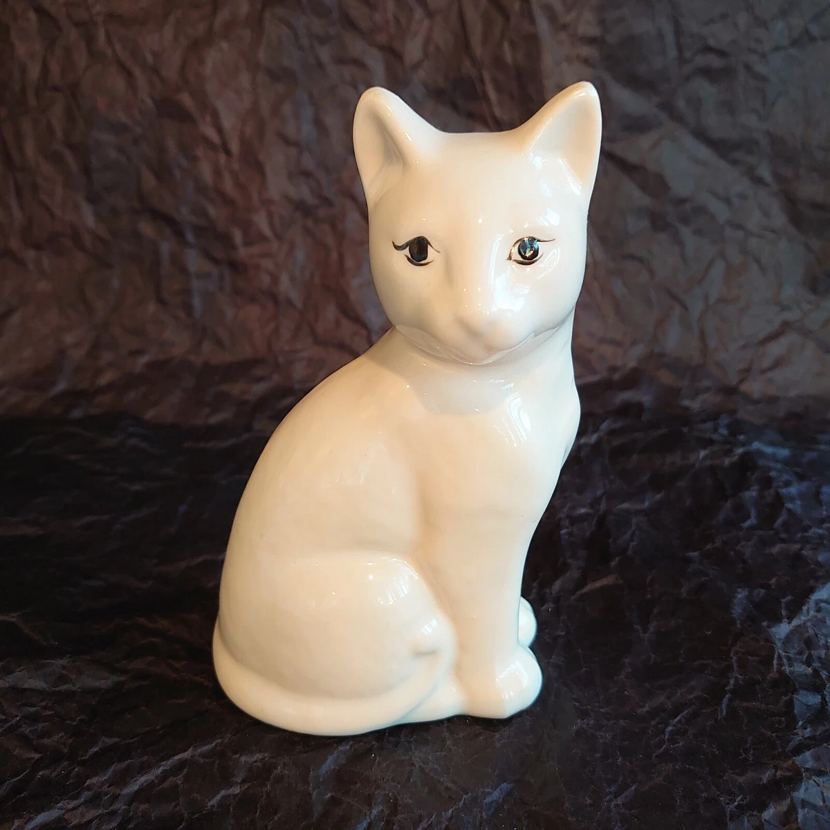 Farrah Cat
