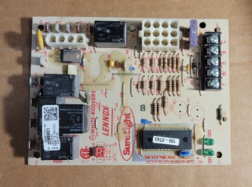 Lennox SureLight White-Rodgers 50A65-121-06 Furnace Control Board ...