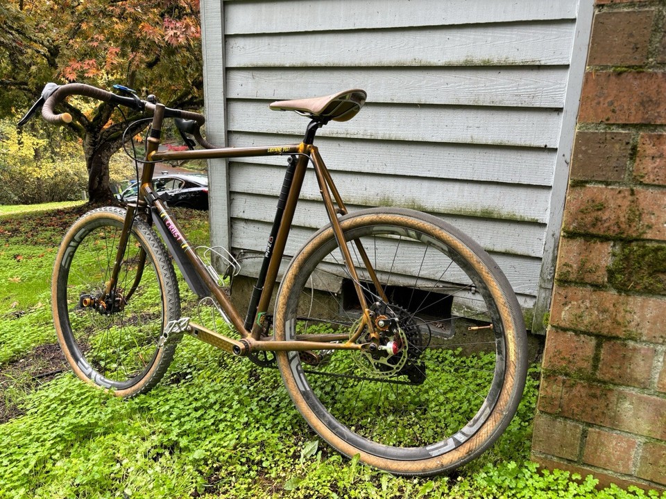 Crust Bolt | eBay