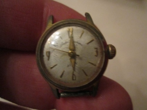 VINTAGE ANDRE BOUCHARD WATCH -WIND UP - 17 JEWELS - BBA-9A | eBay