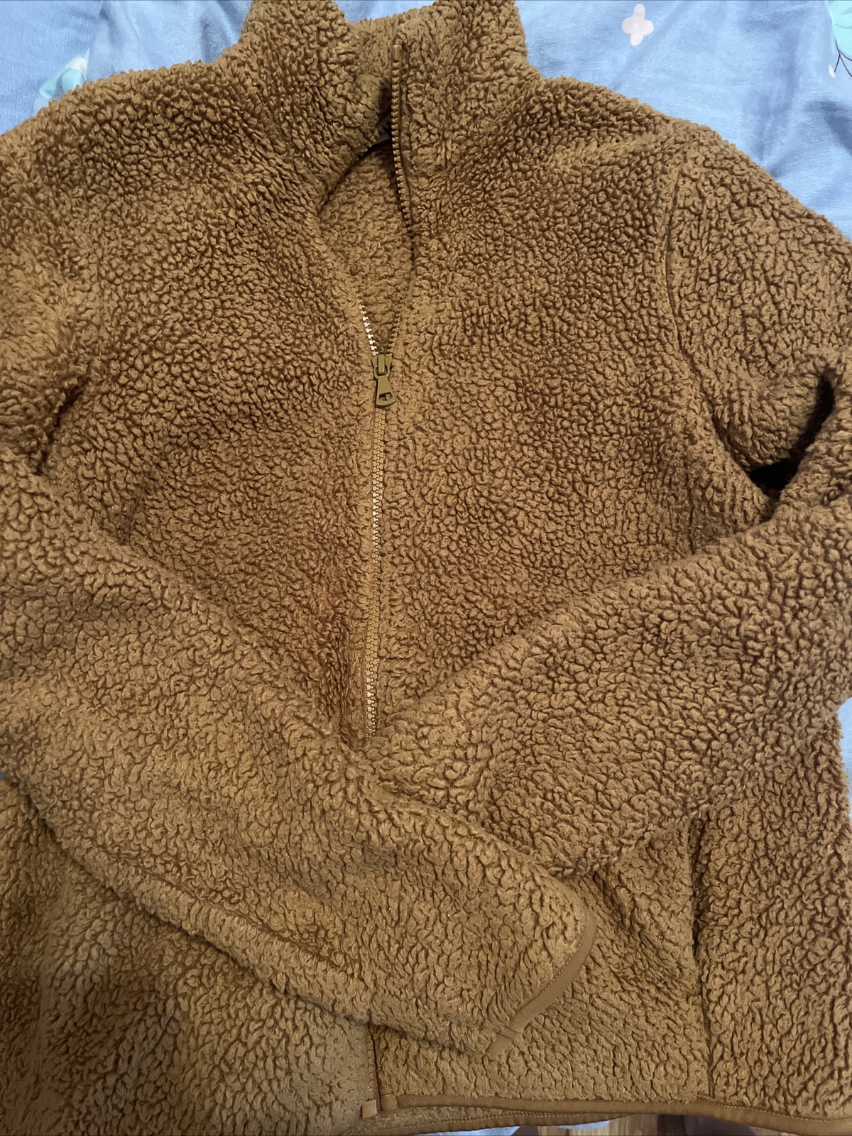 UNIQLO warm brown fuzzy jacket small | eBay