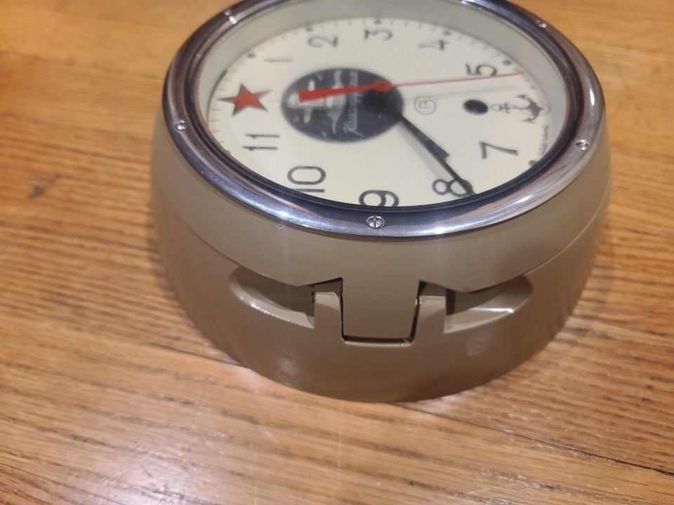 Vintage Komandirskie Red Star USSR Wall Clock – No Key | eBay