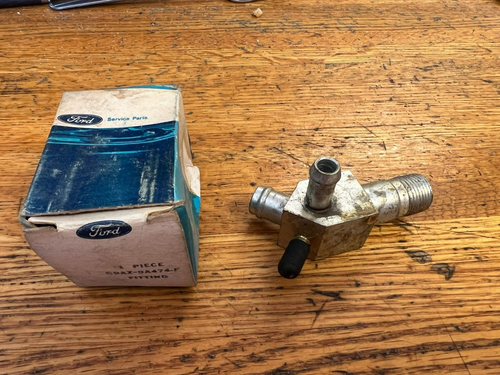 NOS FORD FE 352 390 428 427 INTAKE MANIFOLD PCV FITTING FOR TUBE STYLE ...
