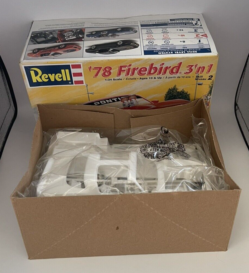 Revell 1978 Firebird 3-in-1 1:24 Scale Model Kit 85-2343 Open Box Parts ...