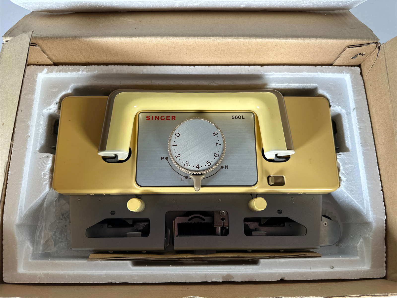 560LC Lace Carriage for Studio SINGER Knitmaster Knitting Machine for ...