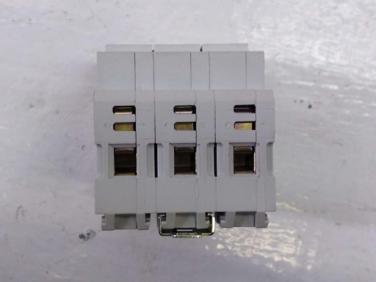 Hager Fuse Holder 3Pole L503-01 10079 10.3x38 500v w/ 32A Fuses | eBay