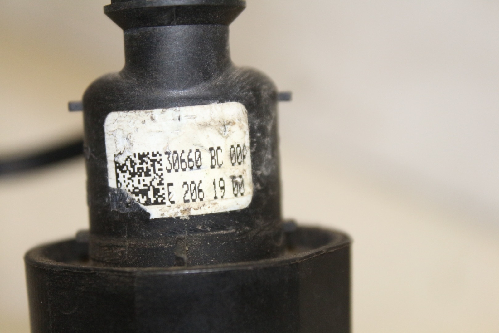 Nissan Qashqai 2019 1.3 petrol Clutch pipe line valve 30660BC00A | eBay