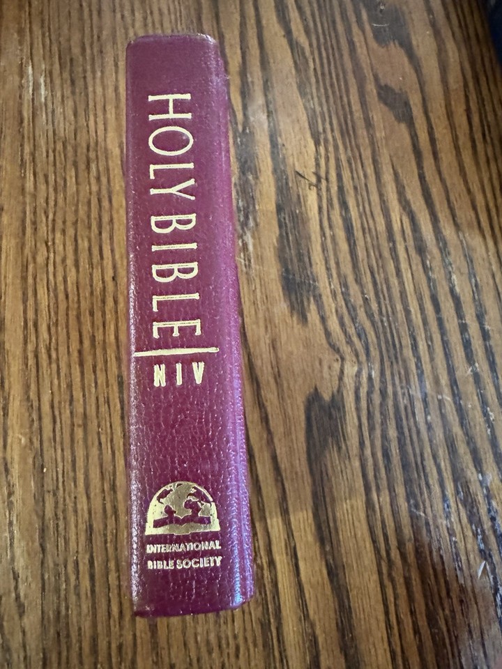 Holy Bible NIV New International Version International Bible Society ...