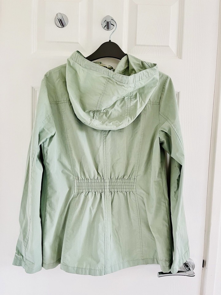 Fat Face light green Lightweight hooded Raincoat jacket Size 12 | eBay UK