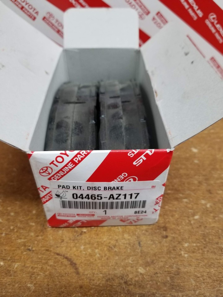 Rav4 2006-13 Front Genuine Toyota OEM Ceramic Brake Pads w/o Shims ...