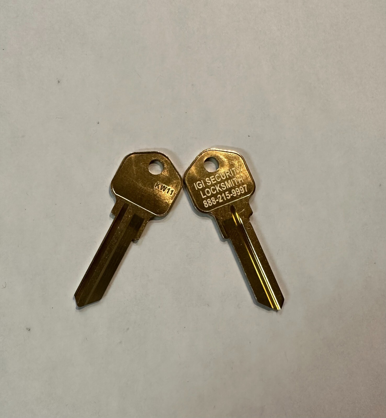 SINGLE (1) KWIKSET KW-11 ILCO KEY BLANK ENGRAVED MADE IN THE USA SOLID ...