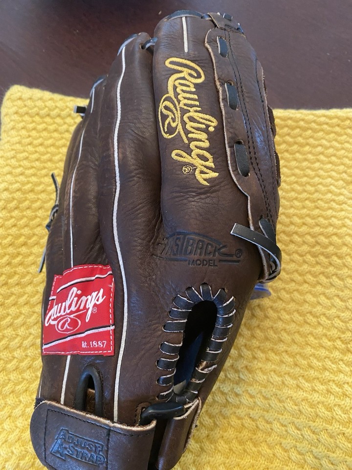 Rawlings RS130 - 13" Inches Renegade Fastback Leather Right Hand Throw ...