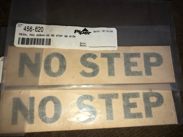 Aircraft NO STEP Decal Piper 456-620 for sale online | eBay