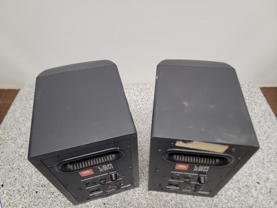 JBL Professional LSR 2300 Series LSR2325P Studio Speakers Monitors ...
