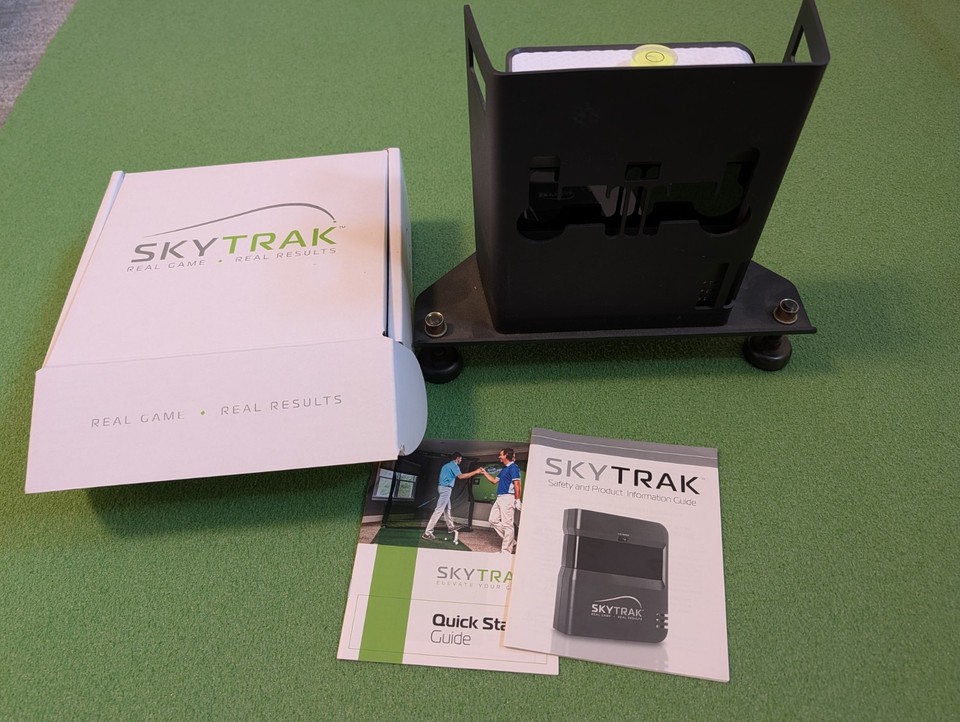 SkyTrak Golf Simulator Launch Monitor with Metal Protective Case | eBay